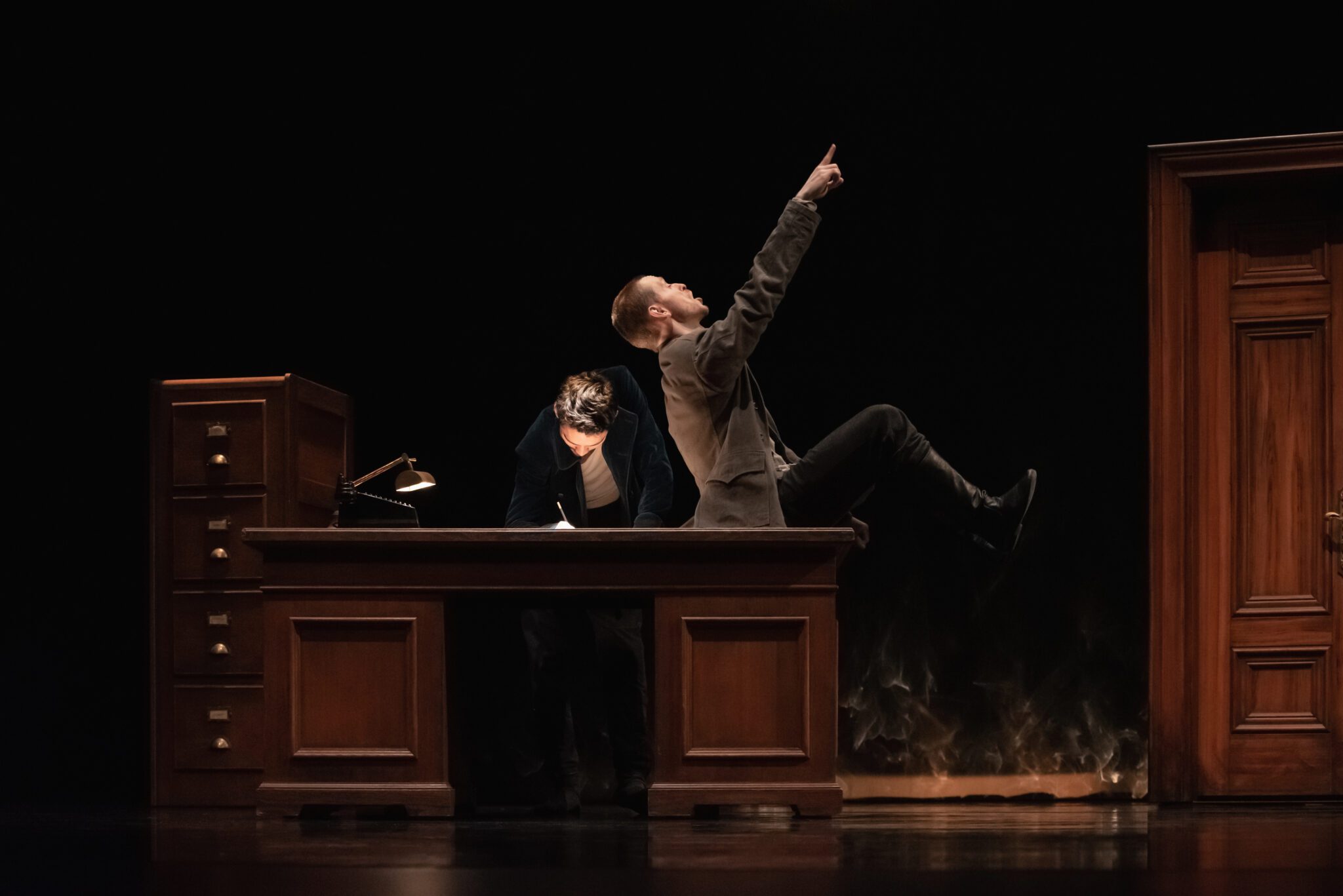 Revisor - Kidd Pivot